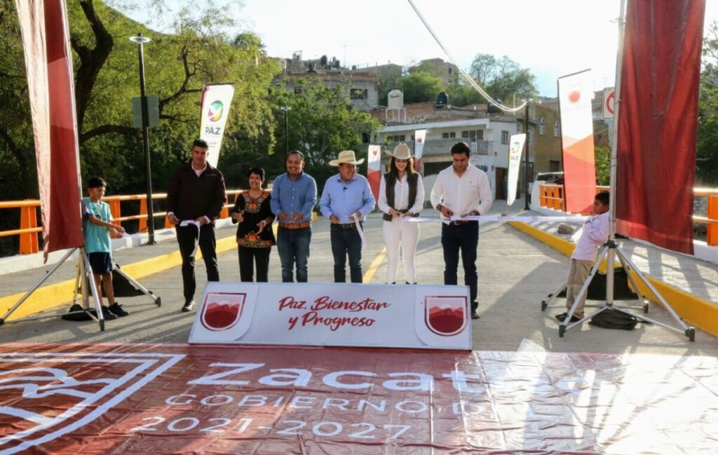 Entrega el gobernador reconstrucción de dos puentes en Genaro Codina ...